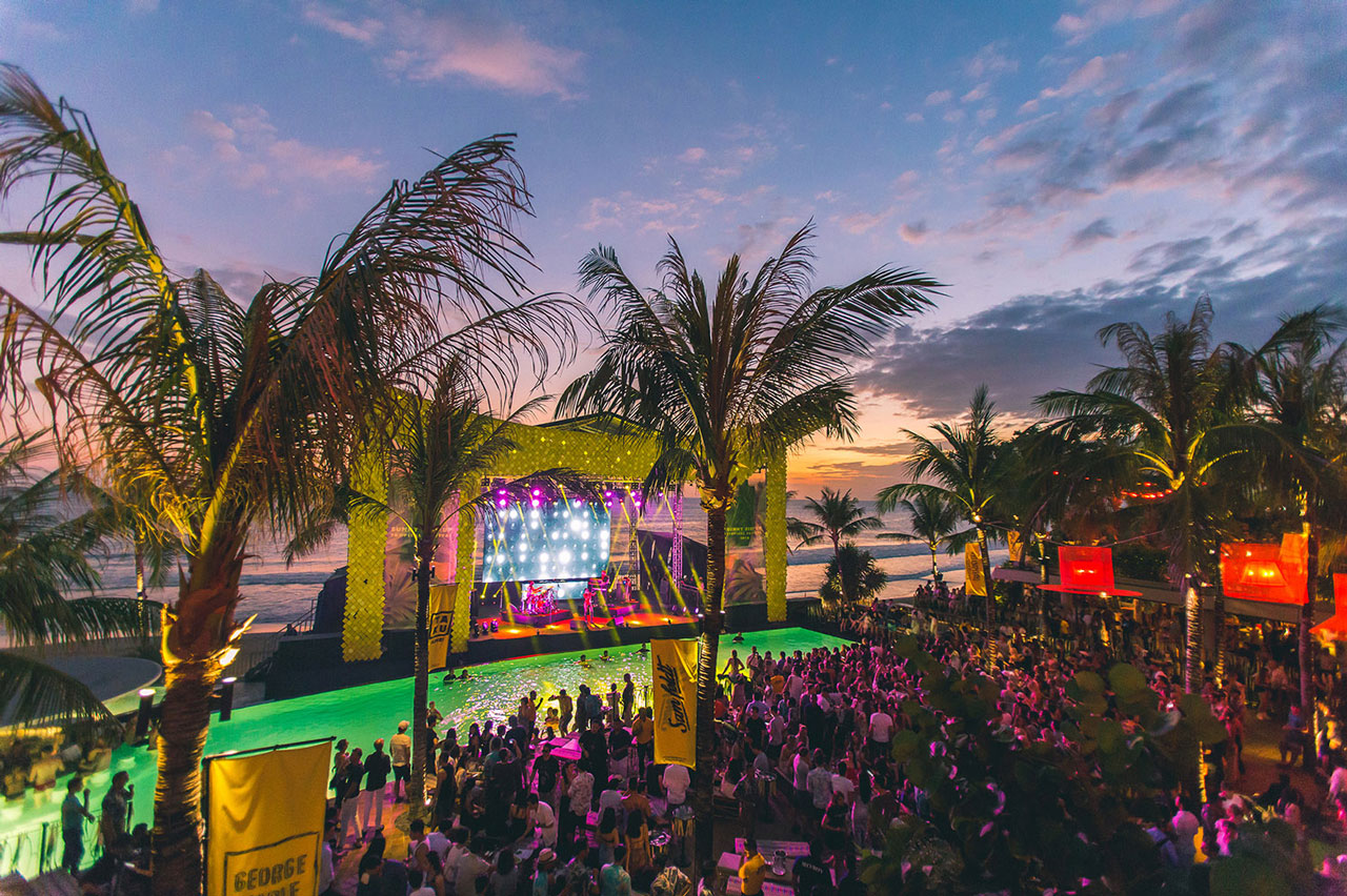 The Best 8 Beach Club in Seminyak - Bali Luxury Travel
